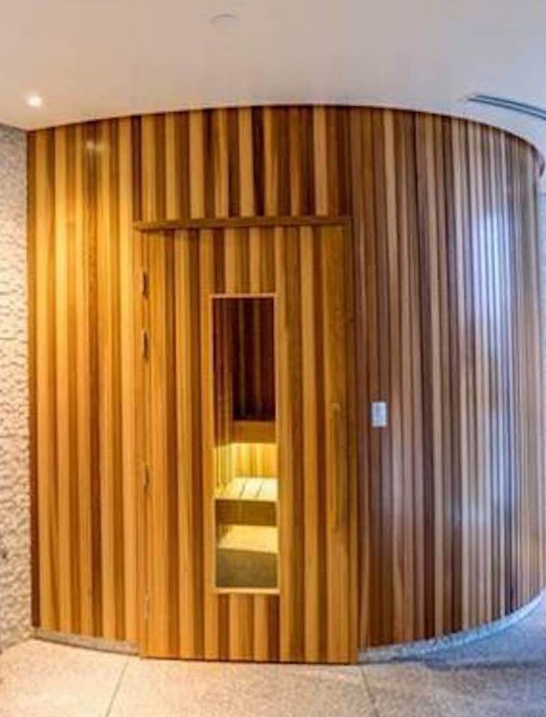 Hinged doors from Eden Made are used for striking front entrances